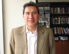 Adrián Bonilla, director de Flacso: “Hay que despenalizar el consumo de todas las drogas ...